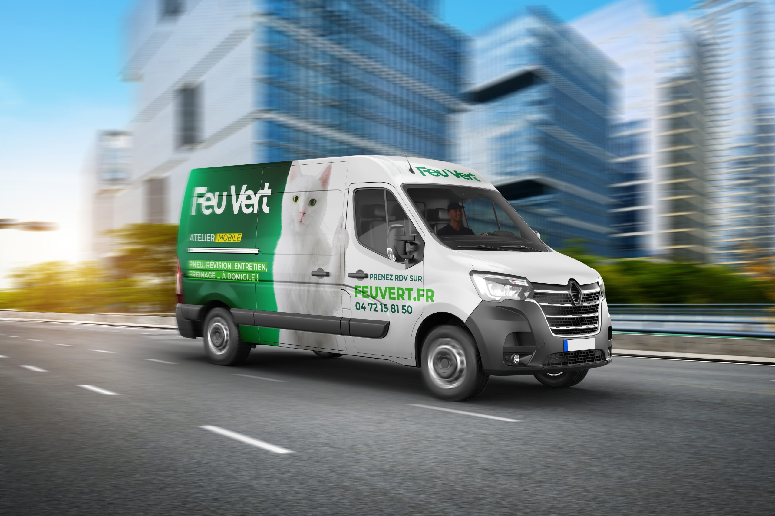FEU VERT DEPLOIE SON SERVICE ATELIER MOBILE - Feu Vert